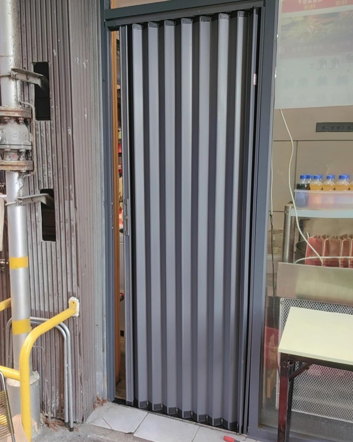 Retractable Sliding Door, Aluminum Alloy Locking Accordion Door for ...