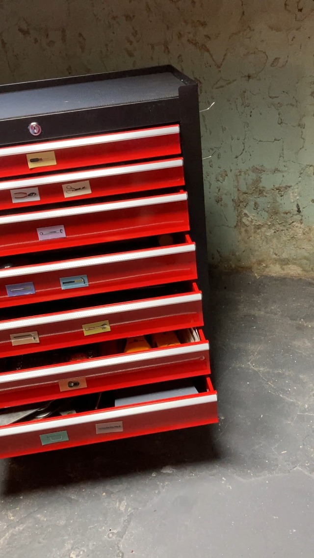 Watch Get organized and see your stuff! on Amazon Live