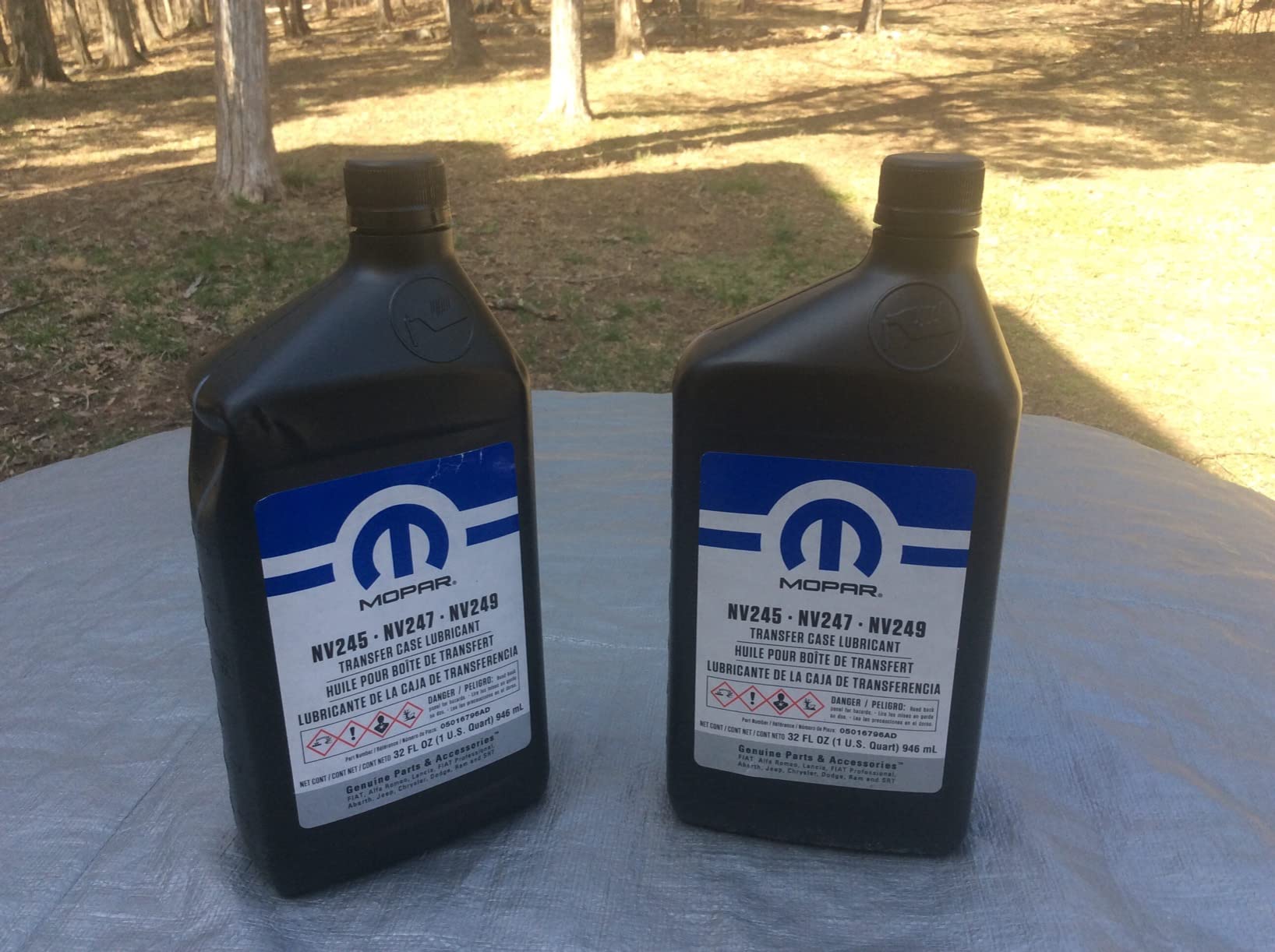 Amazon.com: Mopar Two Quarts of Lubricant for NV245 NV247 NV249 ...