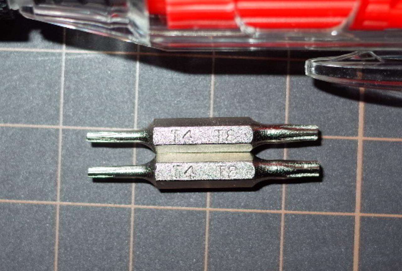 Amazon.co.jp: アイネックス(AINEX) 12-in-1 伸縮精密ドライバーセット TL-018A : DIY・工具・ガーデン