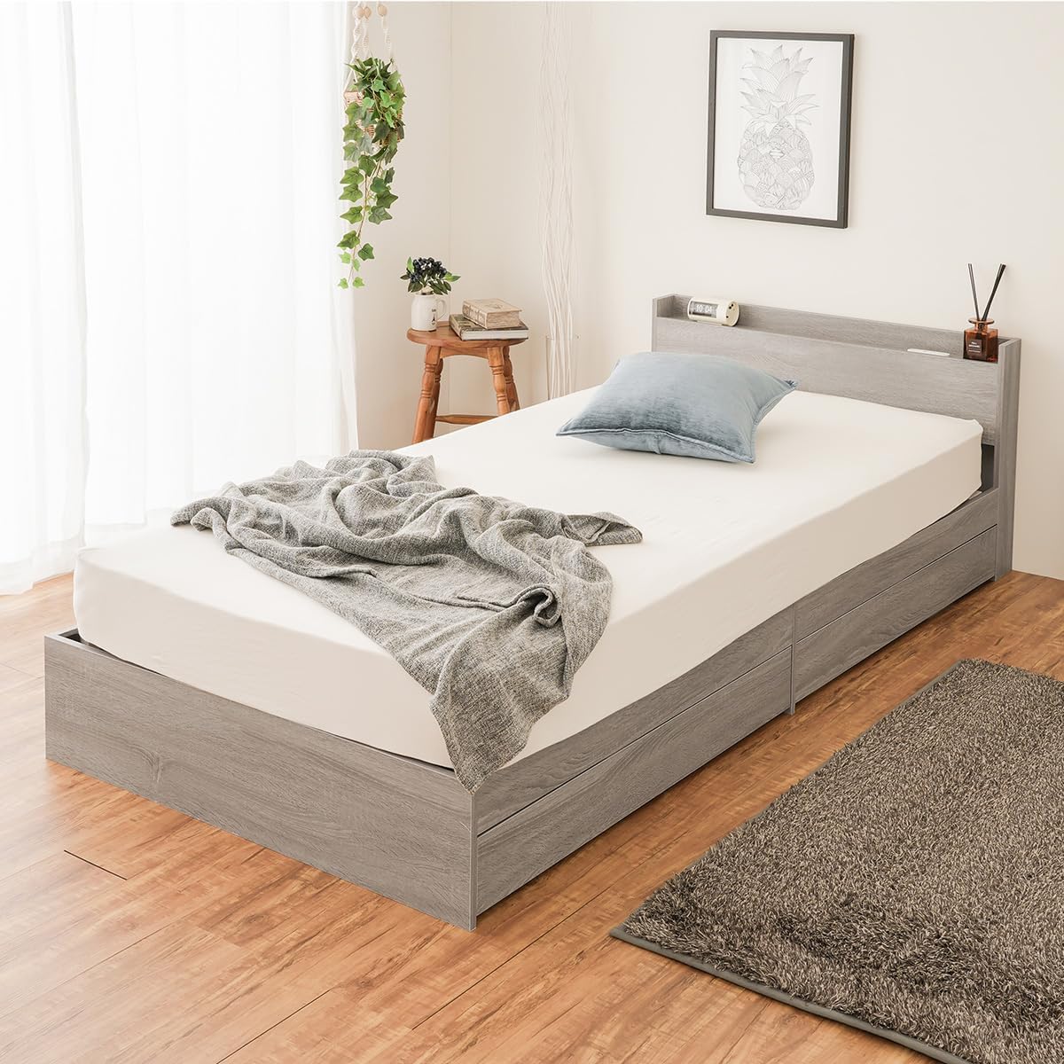 Amazon｜RASIK ベッド ショート丈シングル フレームのみ ナチュラル 収納付き 引き出し付き 大容量 チェスト ヘッドレス お客様組立 Slekt スレクト｜ベッドフレーム オンライン通販