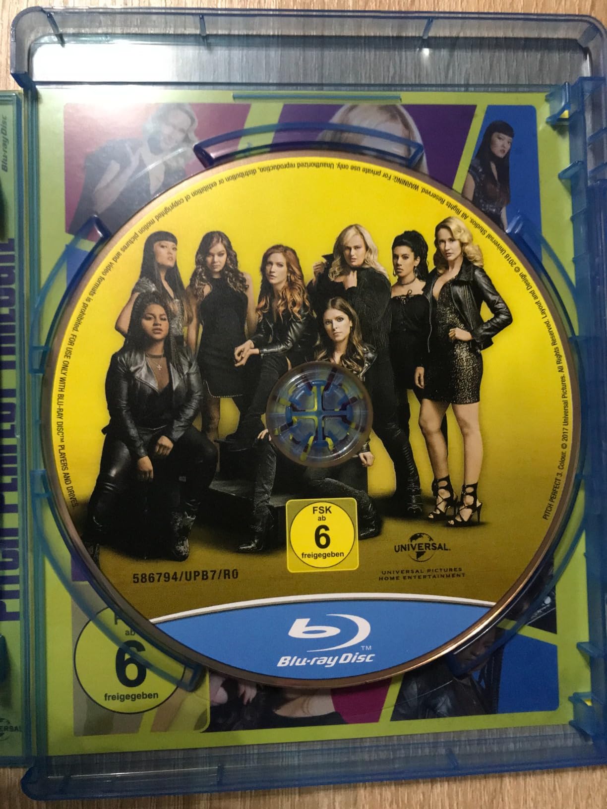 Pitch Perfect Trilogy [Blu-ray]: Amazon.de: Keine Informationen: DVD ...