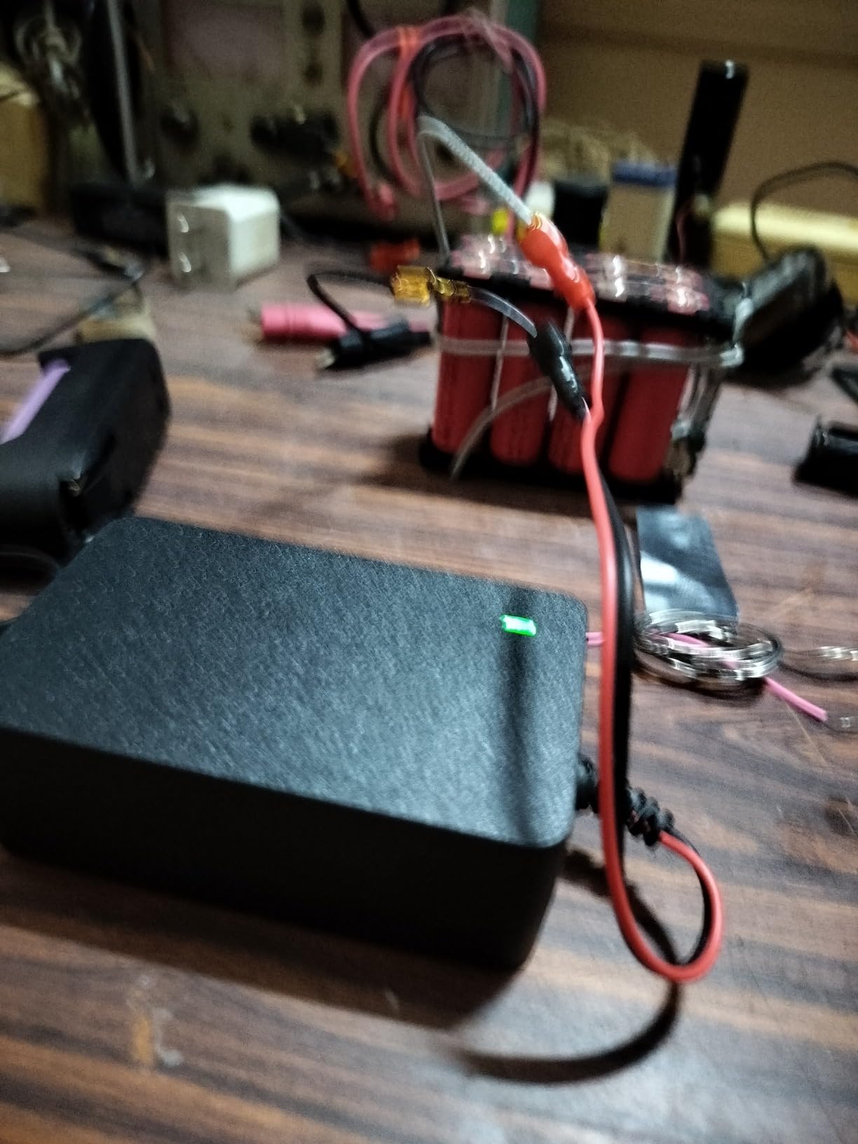 Electronic Spices 12V 7Ah DC Auto-Cut SMPS Battery Charger Adapter with ...