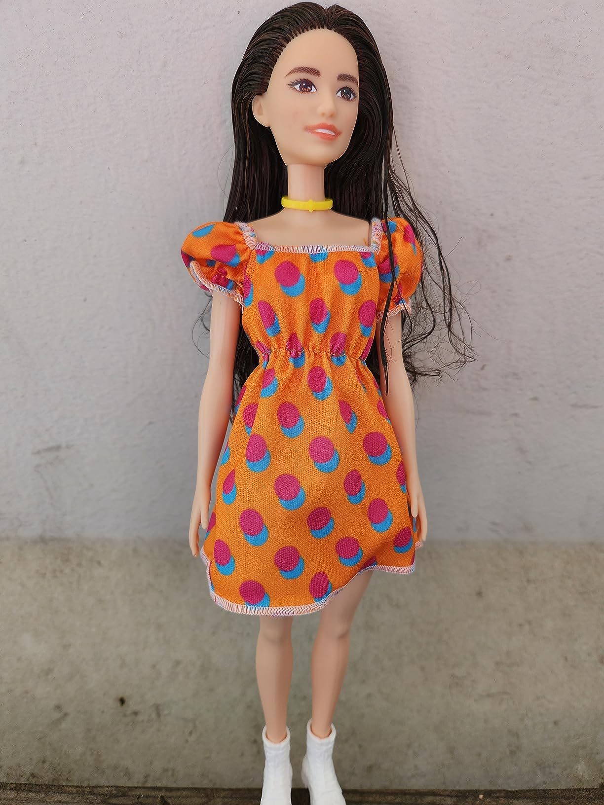 Barbie Fashionistas poupée Mannequin #160 aux Long Cheveux Bruns et ...