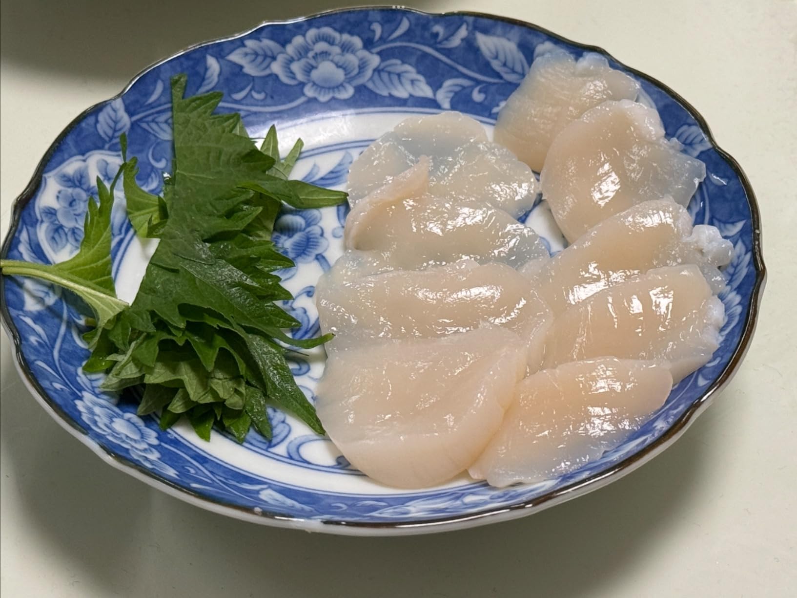 Amazon.co.jp: 正規品 特大 ジャンボサイズ ホタテ貝柱 1kg (31-40粒) S/2S 特大サイズ 北海道 訳ありじゃない ほたて貝柱 【生食可】 : 食品・飲料・お酒