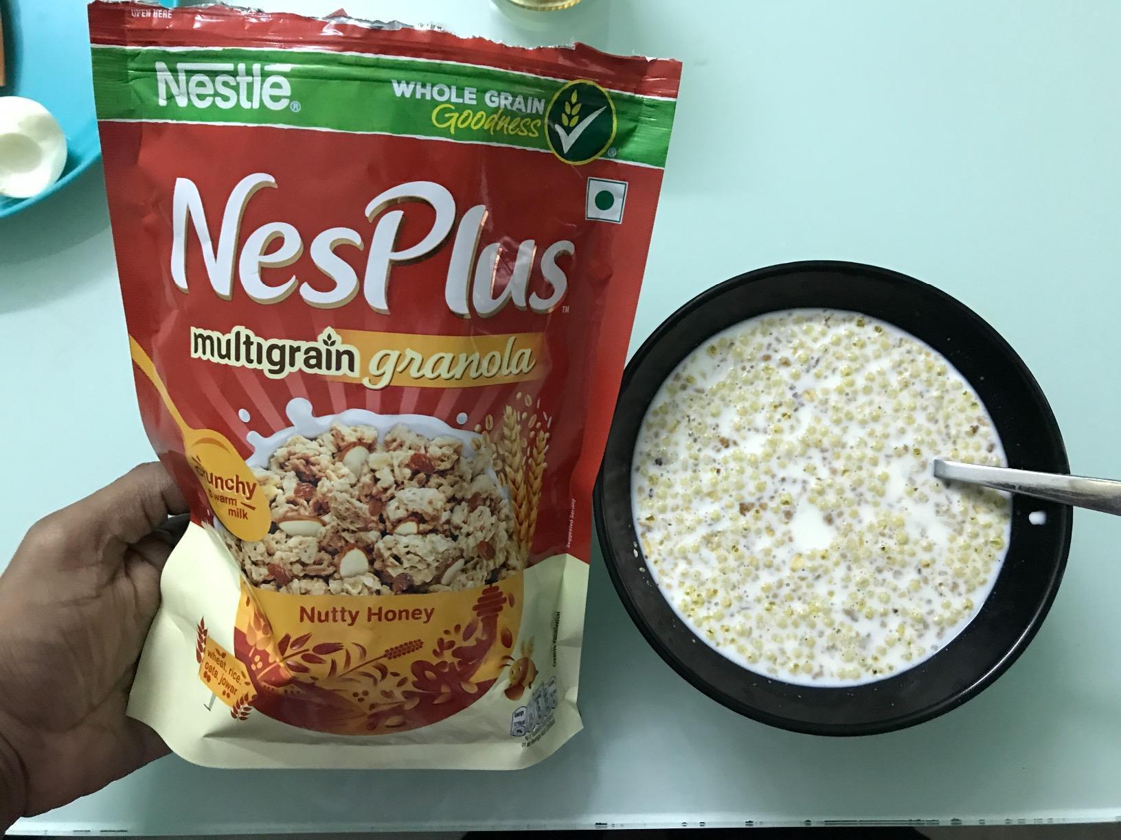 Nestlé NesPlus Multigrain Granola Breakfast Cereal - Nutty Honey,235g ...