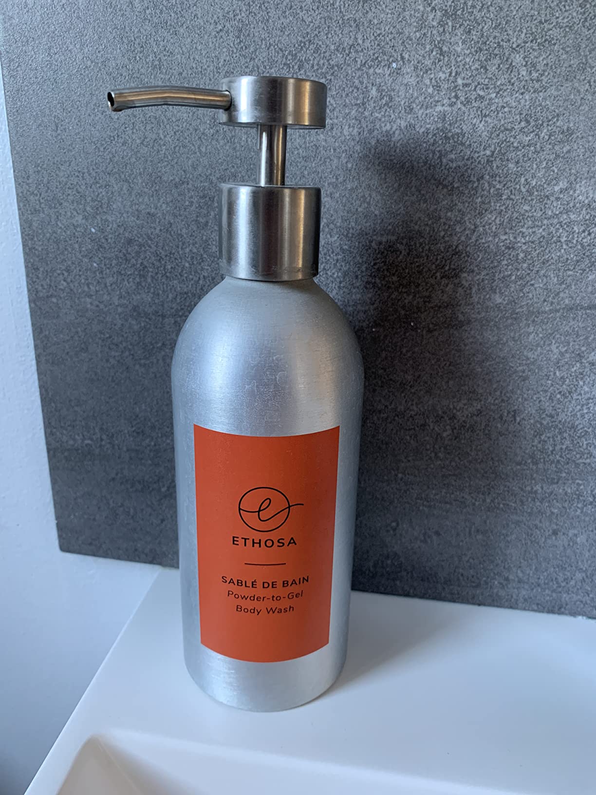 ETHOSA Powder Shower Gel & Body Wash Kit - Shower Gel + Pump Bottle ...