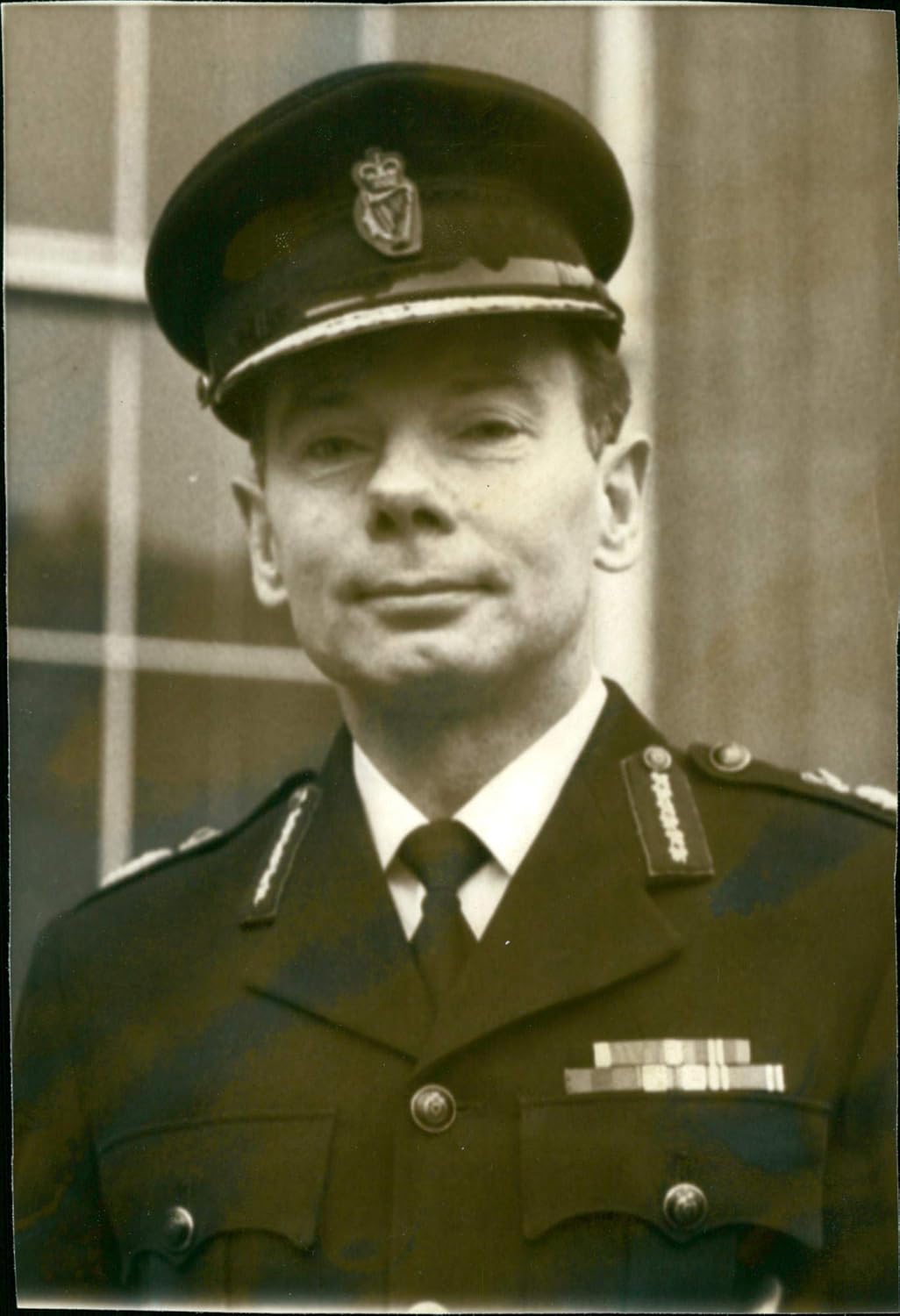 Amazon.com: Kenneth Newman - Vintage Press Photo: Photographs