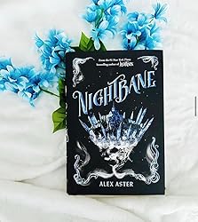 Amazon.com: Nightbane (The Lightlark Saga Book 2) eBook : Aster, Alex: Kindle Store