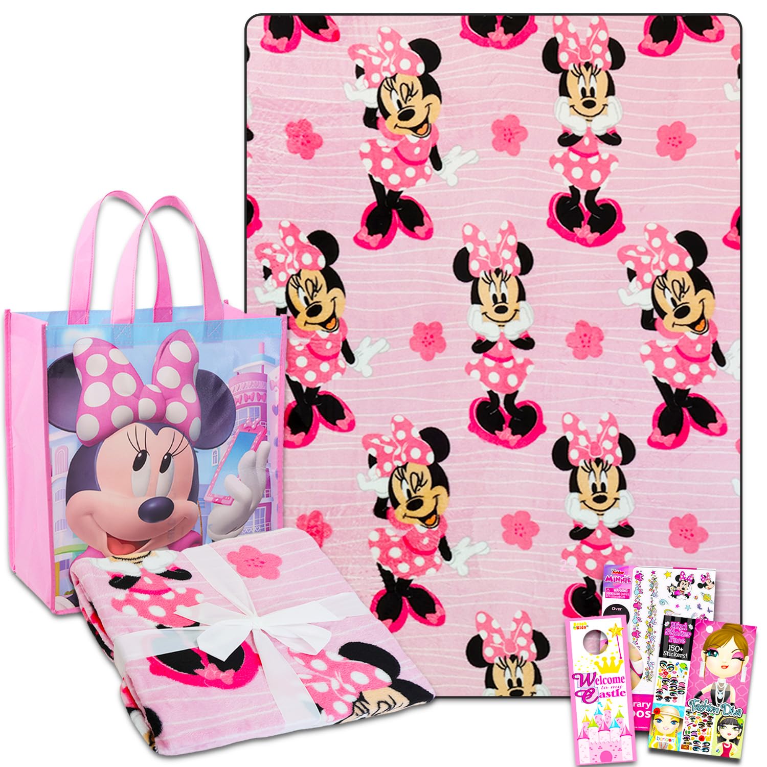 Amazon.com: Minnie Mouse Fleece Blanket and Tote Bag Set - Bundle with ...