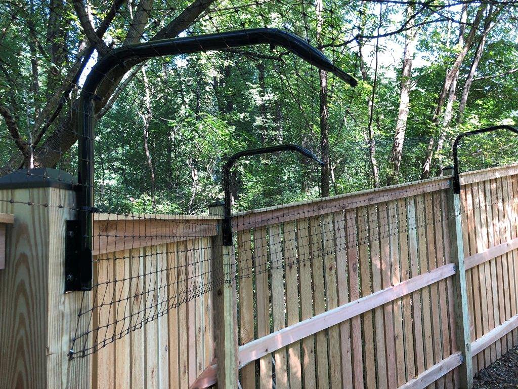 Amazon.com: 200' CAT CONTAINMENT KIT FOR EXISTING FENCES : Patio, Lawn ...