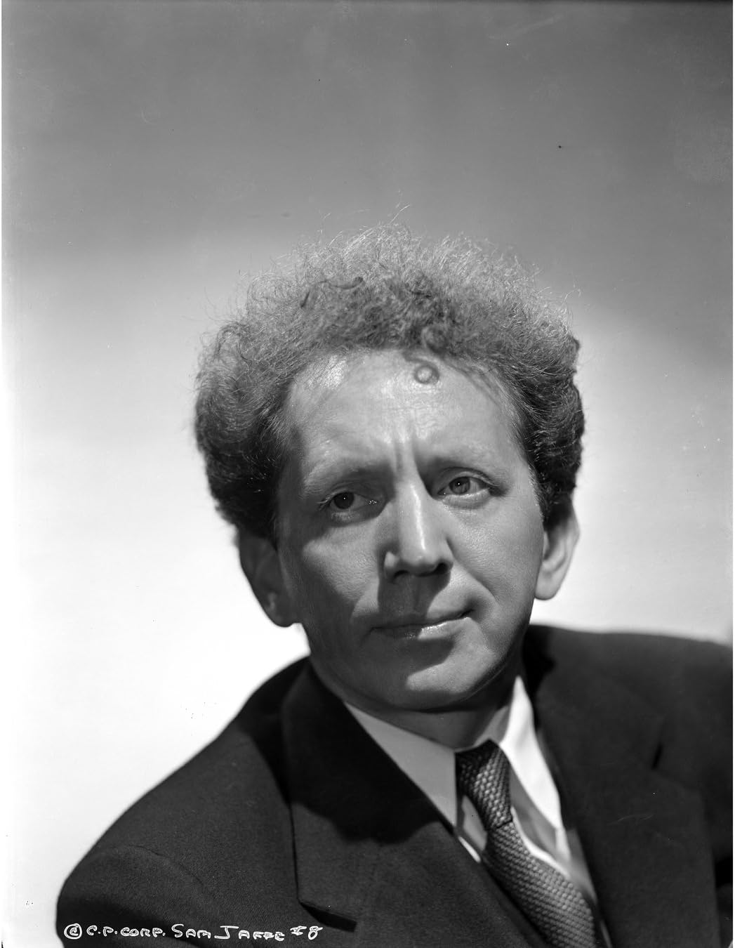 Amazon.com: Globe Photos ArtPrints A Portrait of Sam Jaffe - Pop ...
