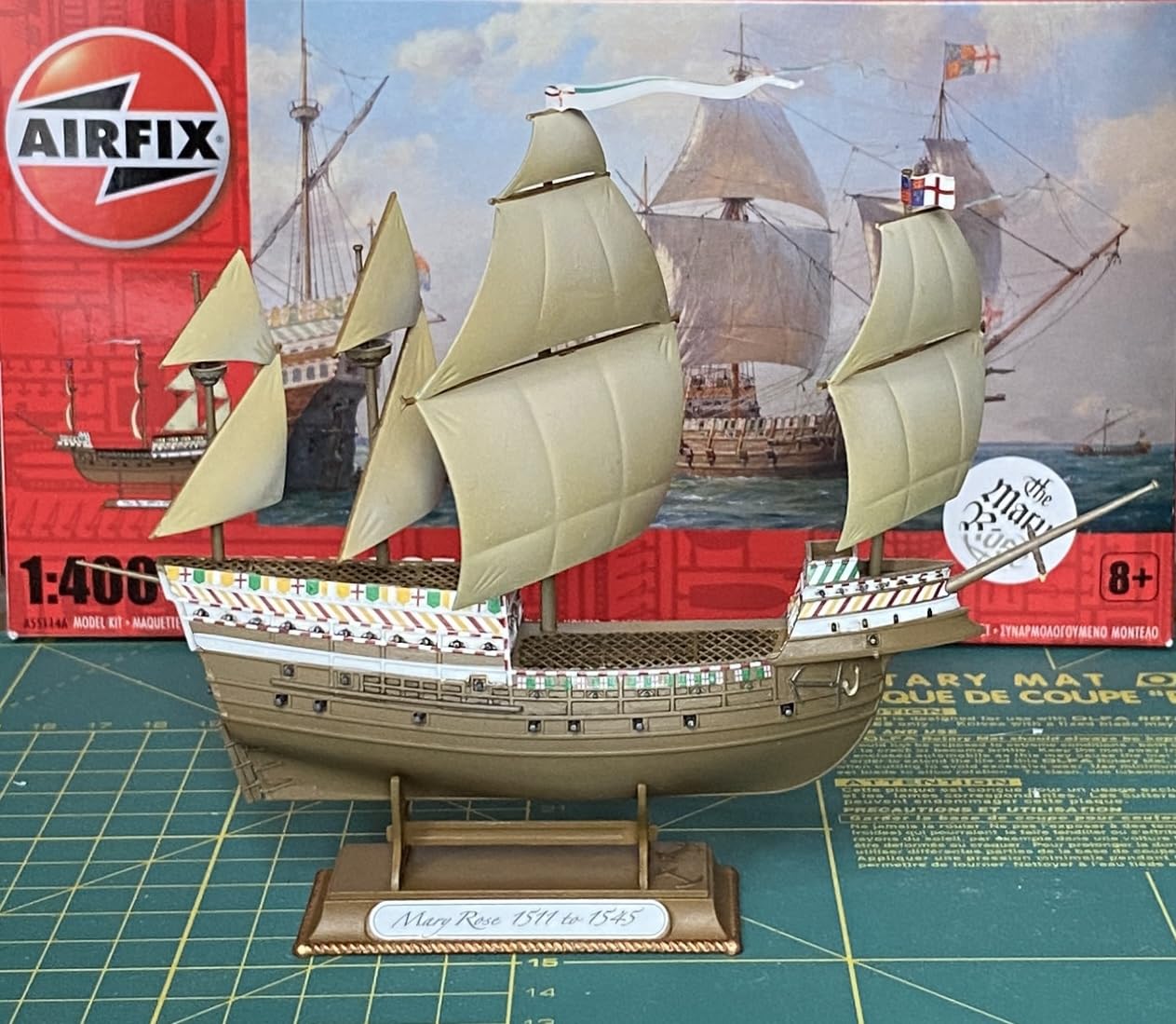 Airfix Starter Set - A55114A Mary Rose Model Building Kit - Plastic Model Ship Kits for Adults ...