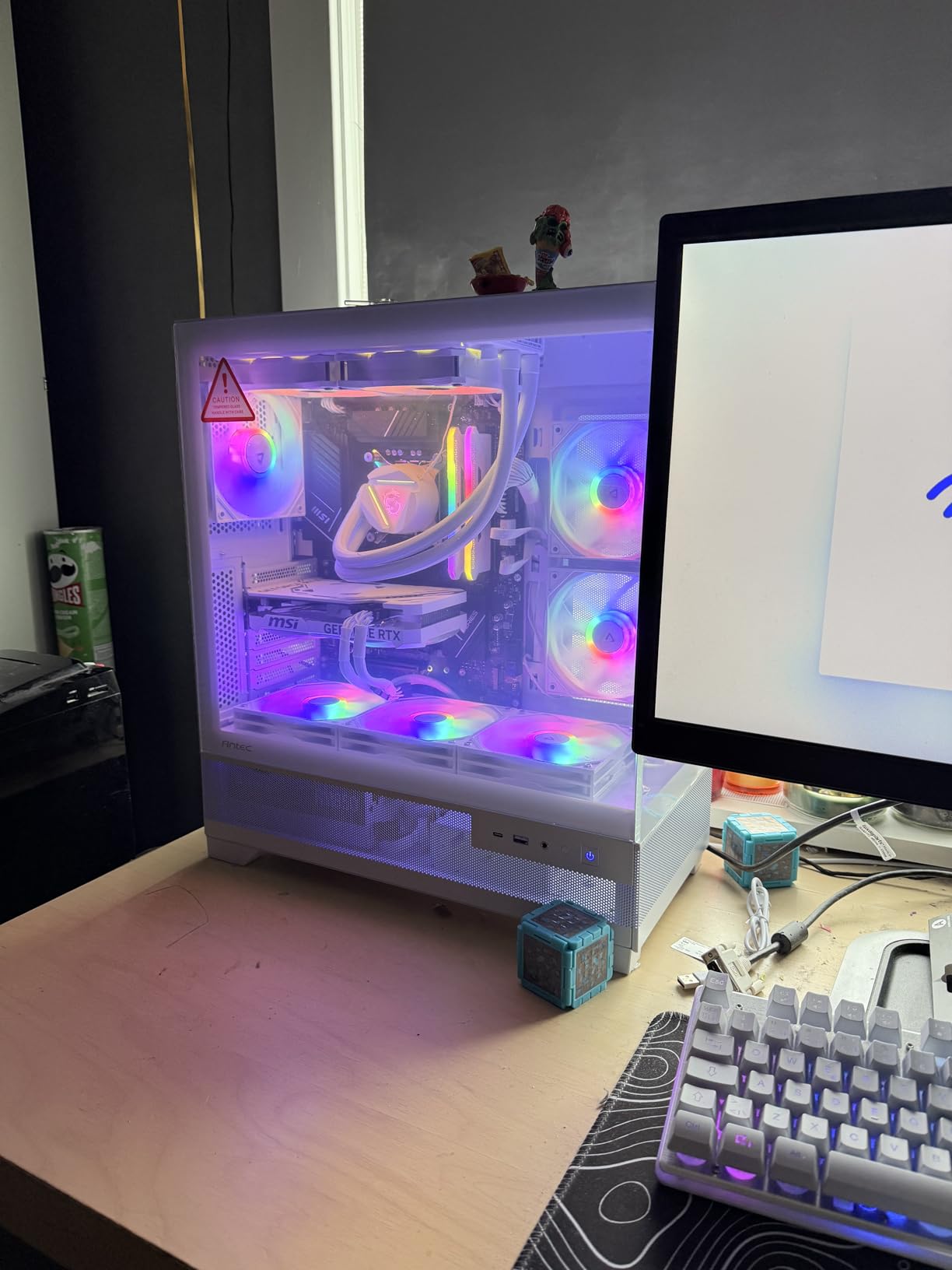PC GAMING Aqua PC Gamer - NVIDIA RTX 4060 8G - Watercooling 240 mm vit ...