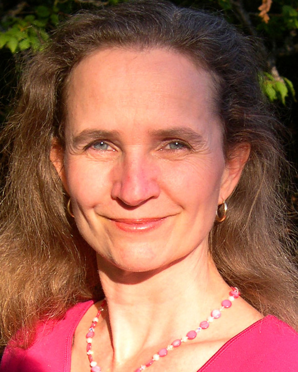 Amazon.com: Edith Stadig: books, biography, latest update