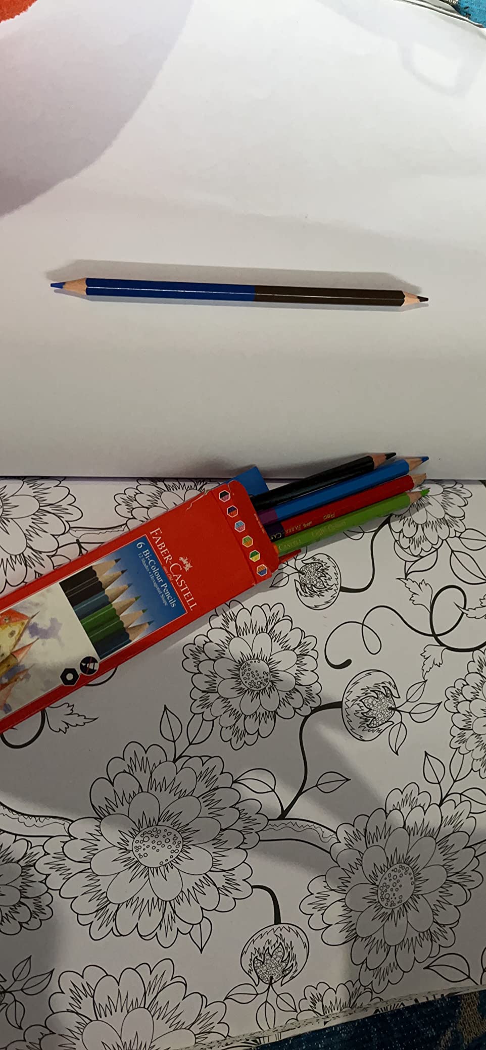 Faber-Castell Bi-Color Pencil Set - Pack of 9 Erasable Crayon Tin Set ...