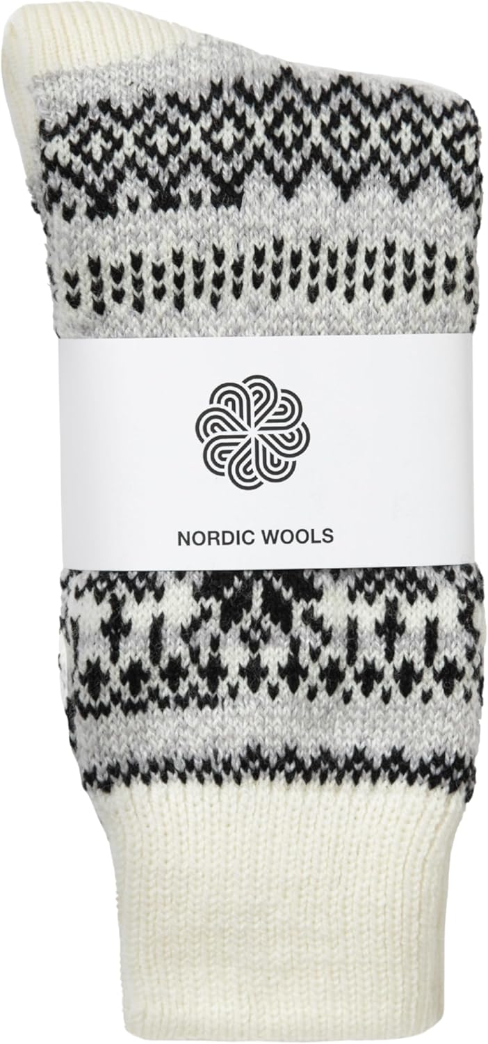 Sweet Dreams Plush Cloud Socks - Super Soft, Warm & Cozy Lounging, Cold ...