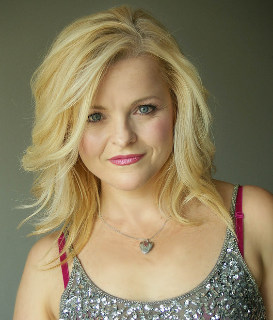 Amazon.com: Janelle Manton: books, biography, latest update