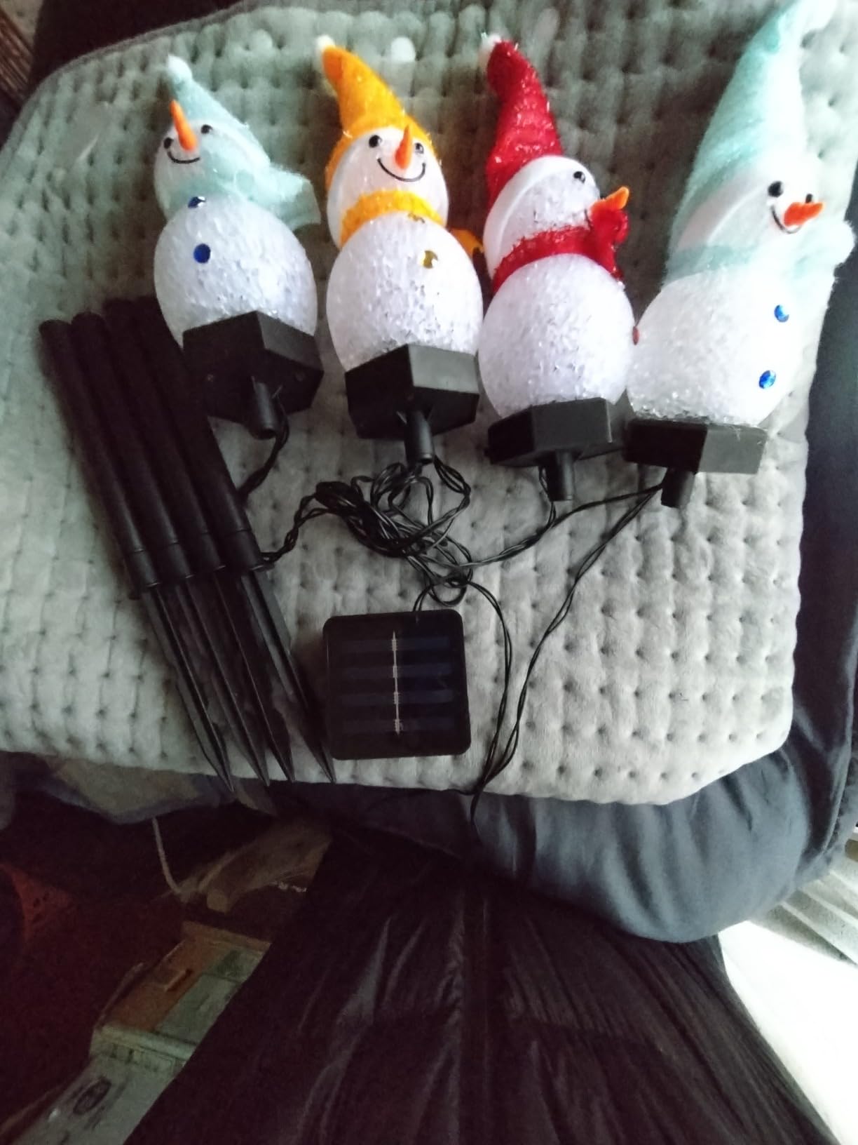 Amazon.co.jp: Lanito クリスマスライト 雪だるまライト ソーラーガーデンライト 5 in 1 クリスマス飾り ランプ 置物ライト LED ガーデンライト 屋外 埋込み式 ...