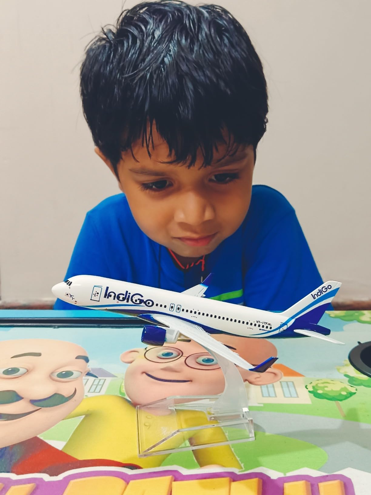 FAVHOME Indigo Airlines A320 Aircraft Model - 16cm Diecast Metal ...