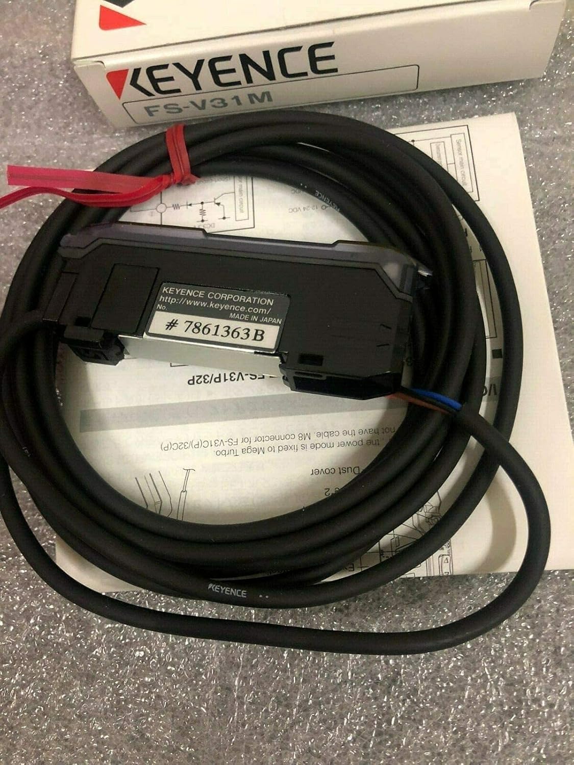 Amazon.co.jp: デジタルファイバセンサ FS-V31M FS-V30 シリーズ ファイバアンプ ケーブルタイプ 親機 NPN ...