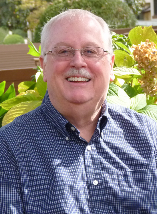 Amazon.com: George F. Hayhoe: books, biography, latest update