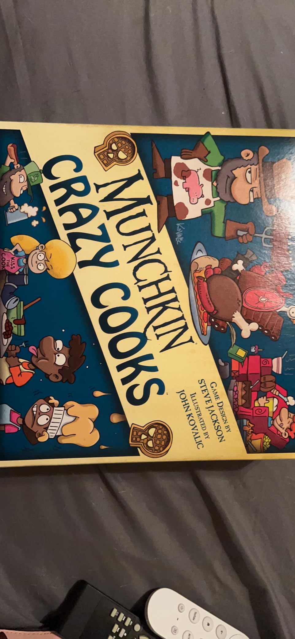 Amazon.com: Steve Jackson Games Munchkin Crazy Cooks Board Game ...