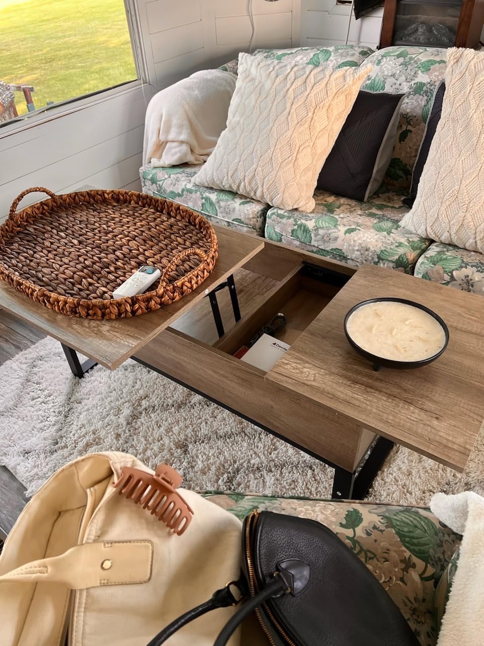 $14/mo - Finance Yaheetech 2 Way Lift Top Coffee Table with Storage and ...