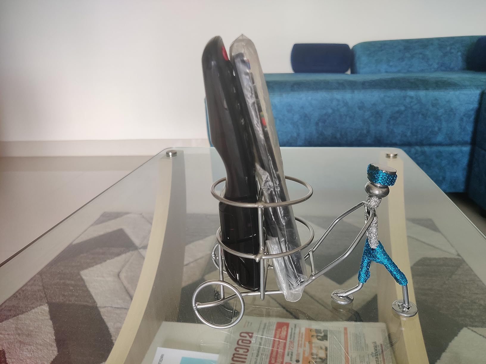 ORCHID ENGINEERS Metal Unique Remote Stand (Antique Silver) : Amazon.in ...