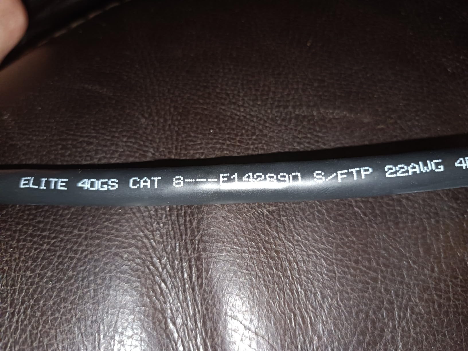 Amazon.com: Elite Cat8 250ft Outdoor/Indoor Cable, UV Resistant, 40GB ...