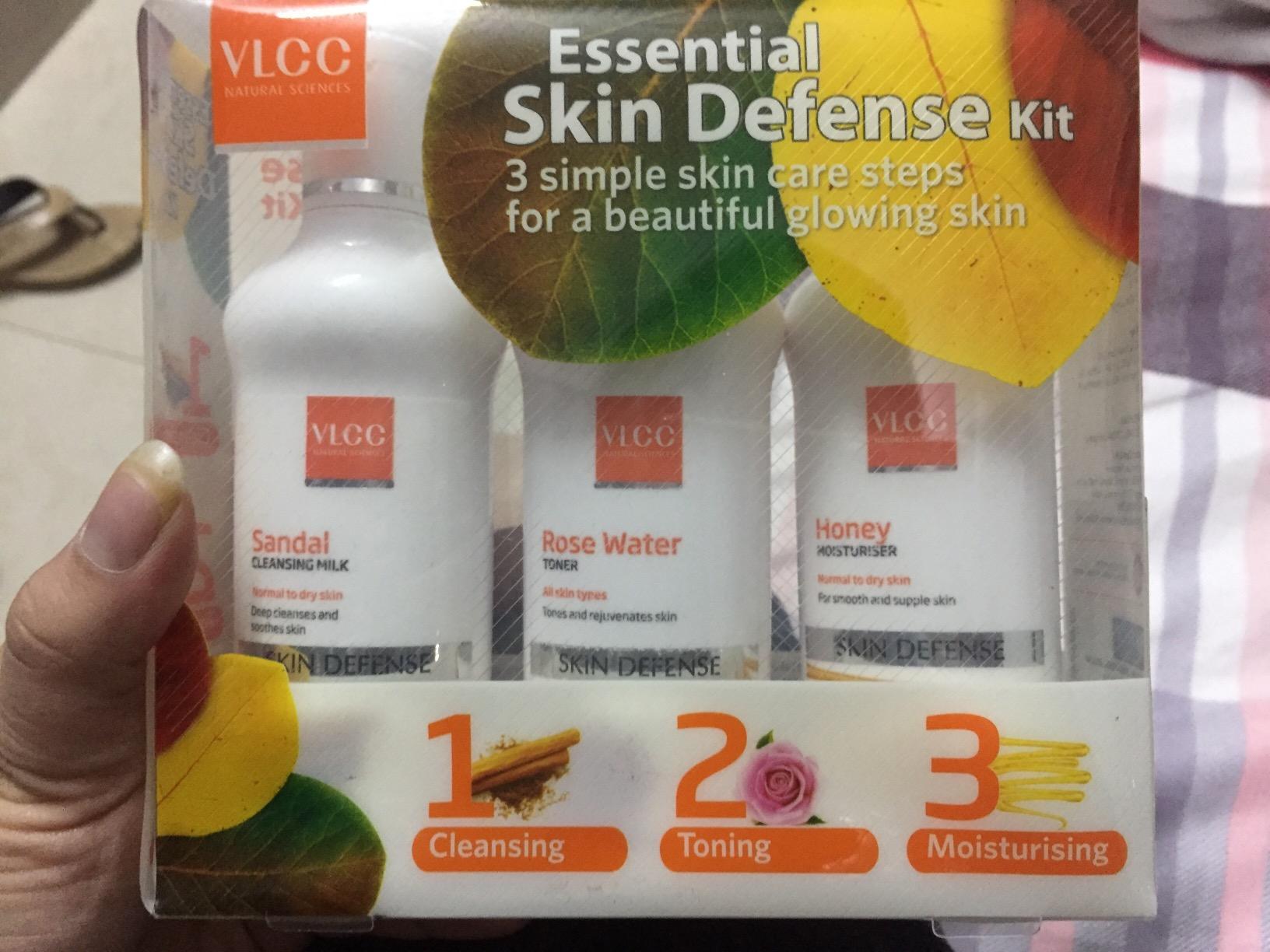 VLCC Essential Skin defence Kit : Amazon.in: Beauty