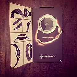 Amazon.com: Soundbrenner Pulse | Smart, Vibrating & Wearable Metronome ...