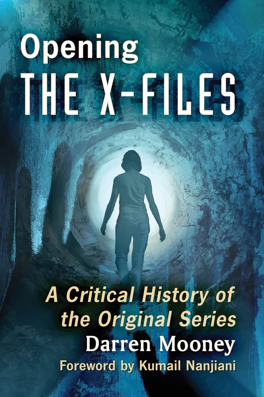 Amazon.com: Opening The X-Files: A Critical History of the Original ...