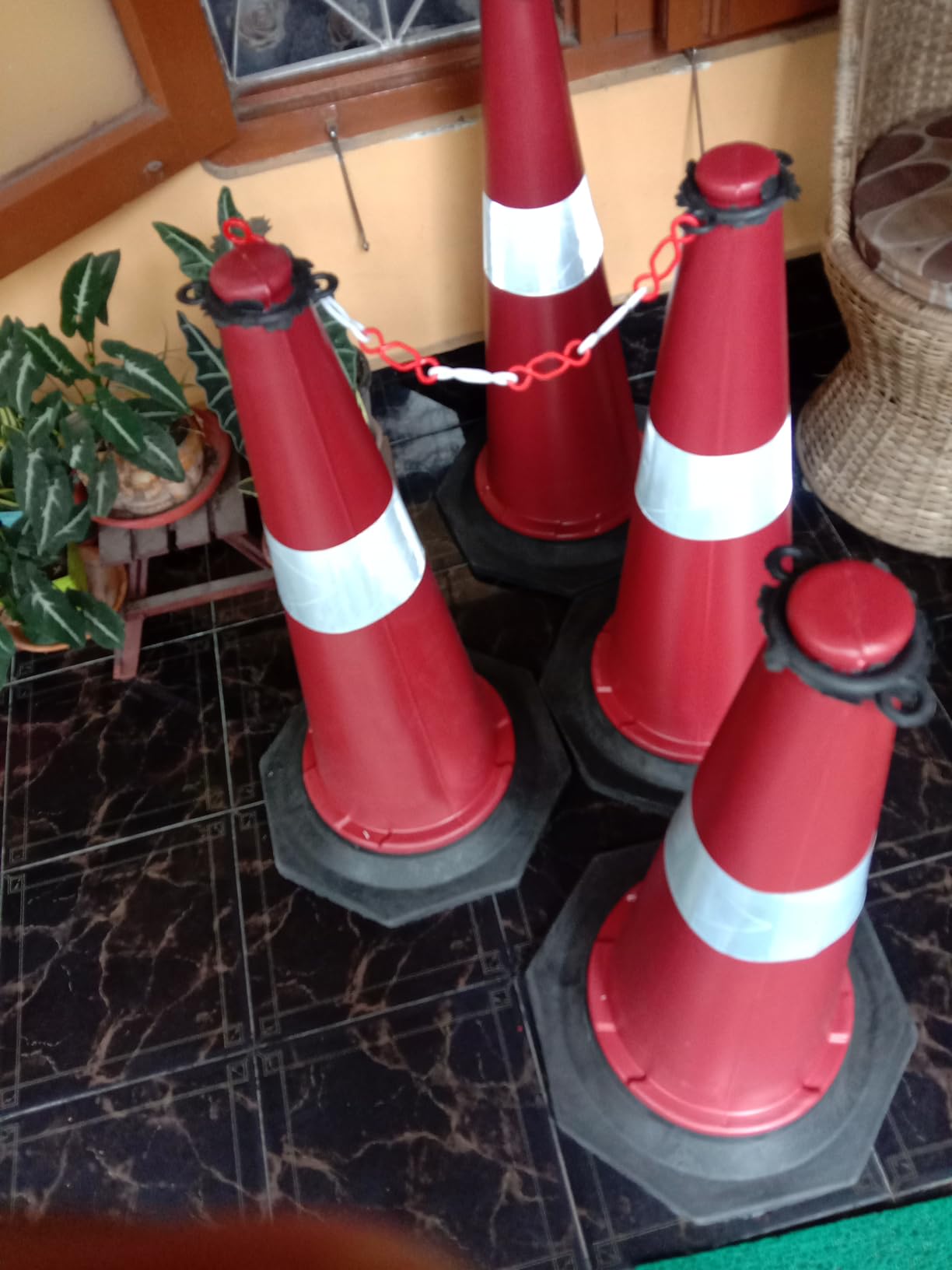 HEALTH SAFE Parking Barrier Traffic Cones With Chain (Pack of 4) for no ...