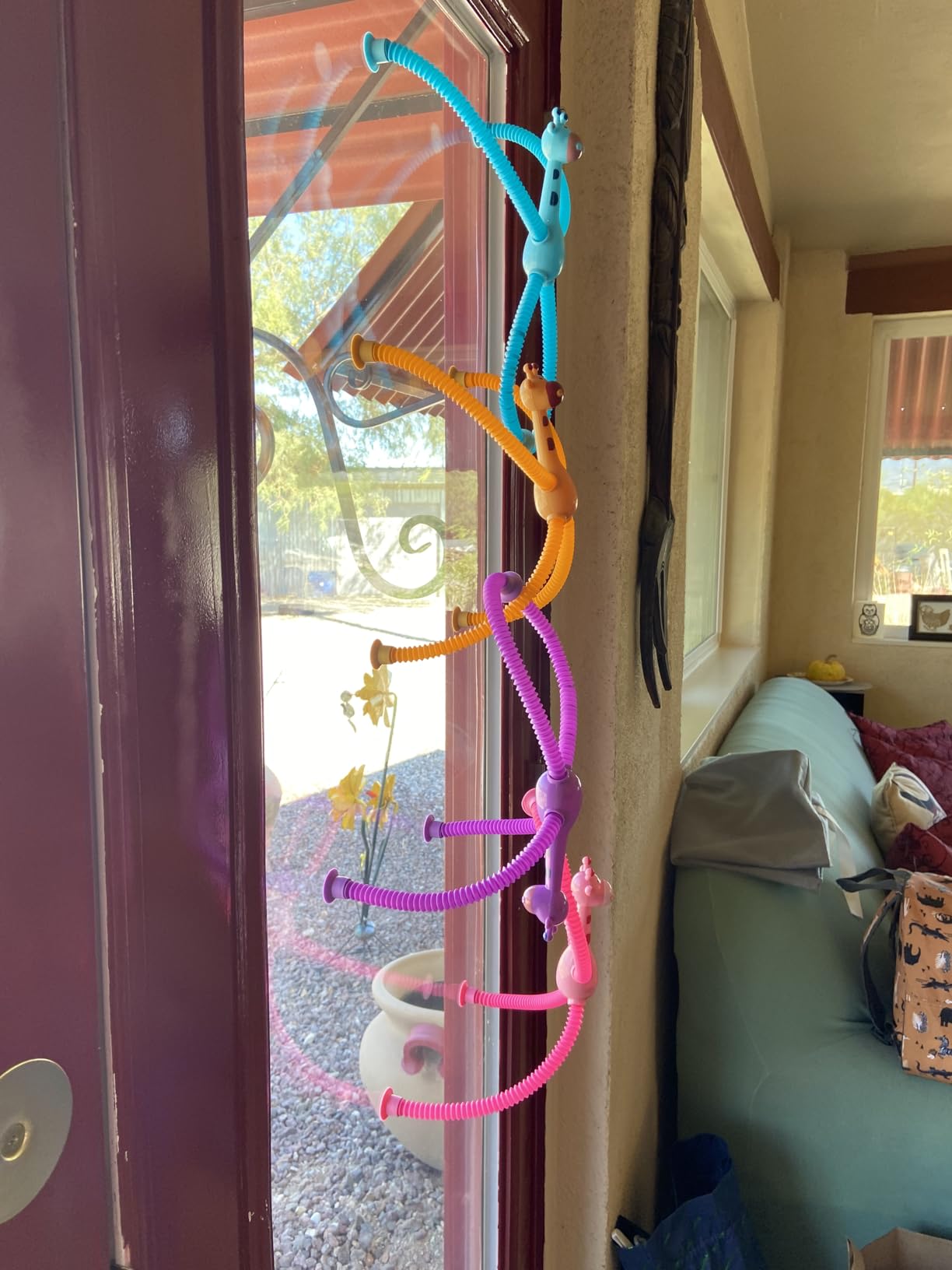 Amazon.com: 4 Pack Giraffe Pop Tubes Telescopic Suction Cup Giraffe Toy ...