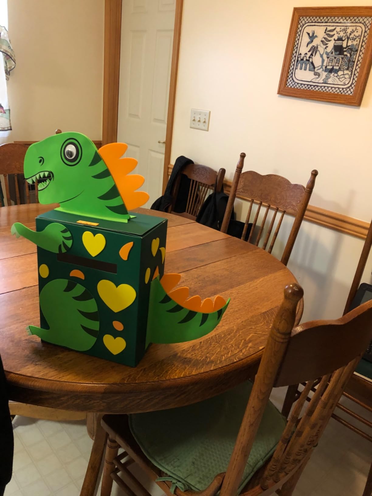 Amazon.com: 4E's Novelty DIY Dinosaur Valentines Card Box Craft Kit ...