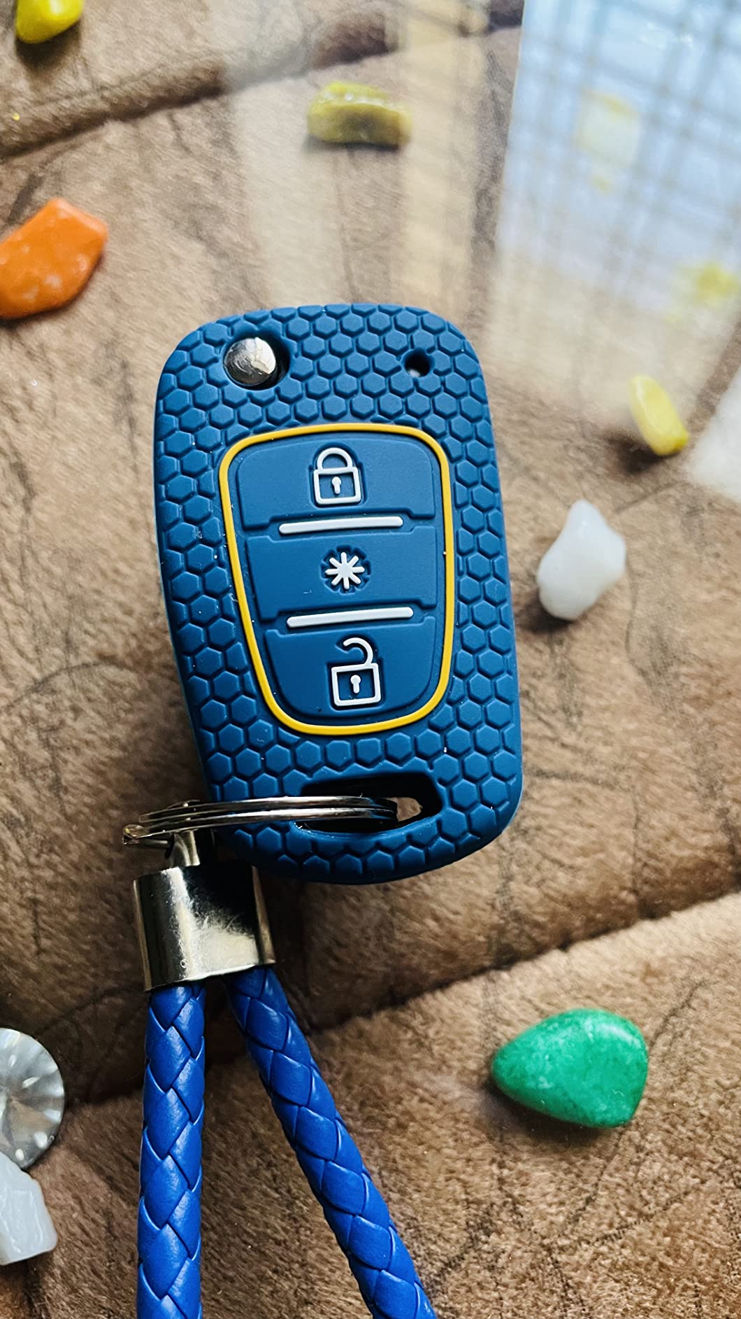 Keycare® Silicone Key Cover and Keyring Compatible for Hyundai i10, Old ...