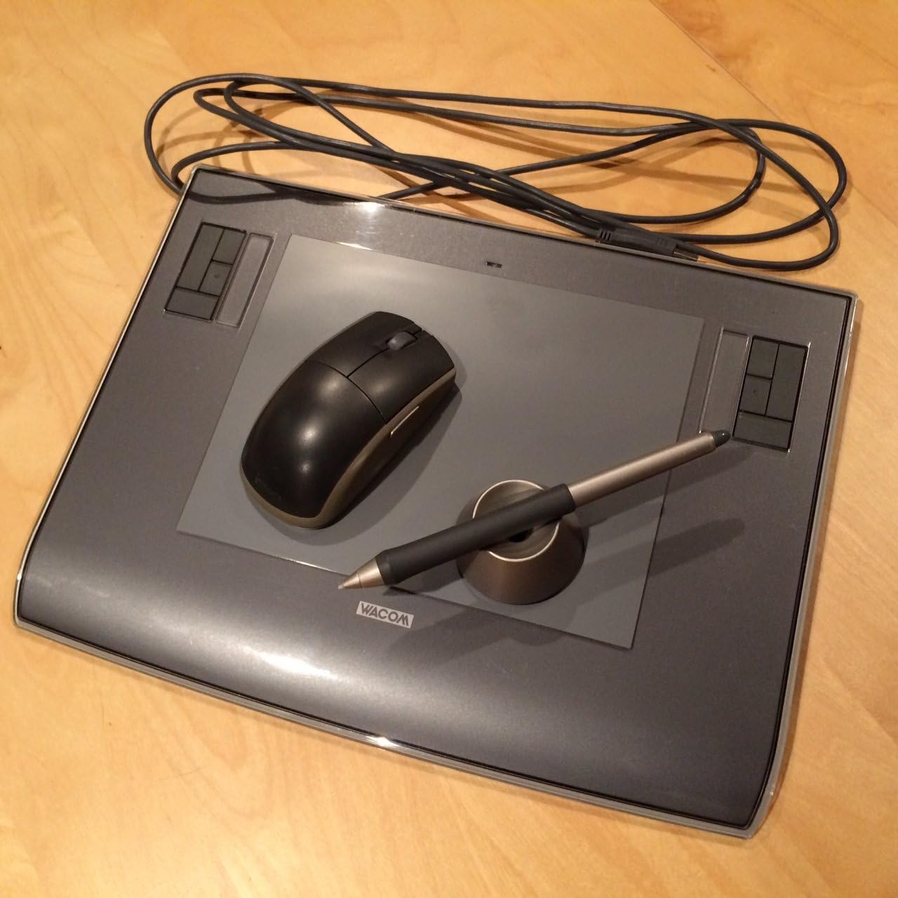 Amazon.com: Wacom Intuos3 6 x 8-Inch Pen Tablet : Electronics