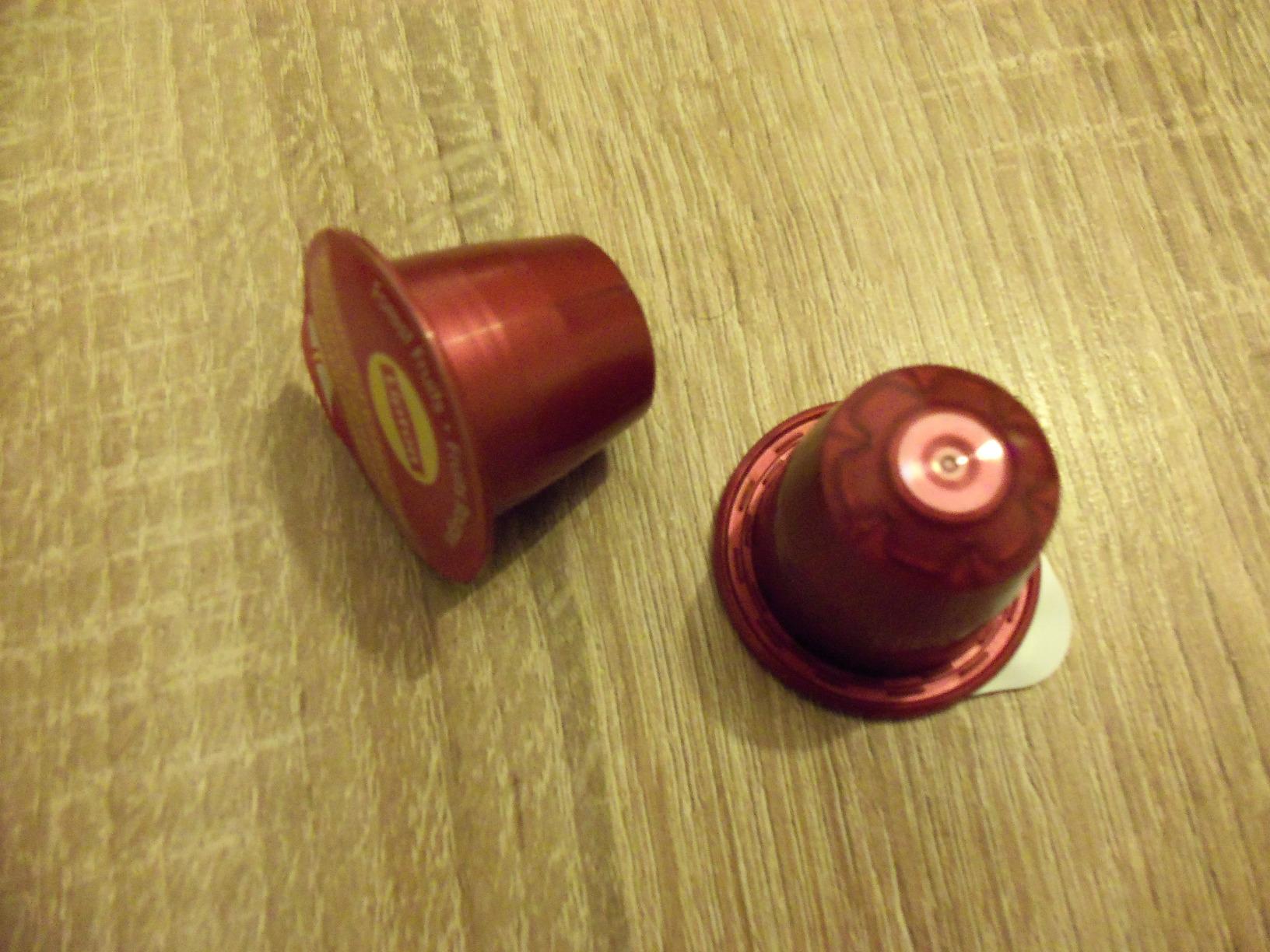 Lipton Thé Noir Fruits Rouges 40 Capsules Compatibles Nespresso, Goût ...