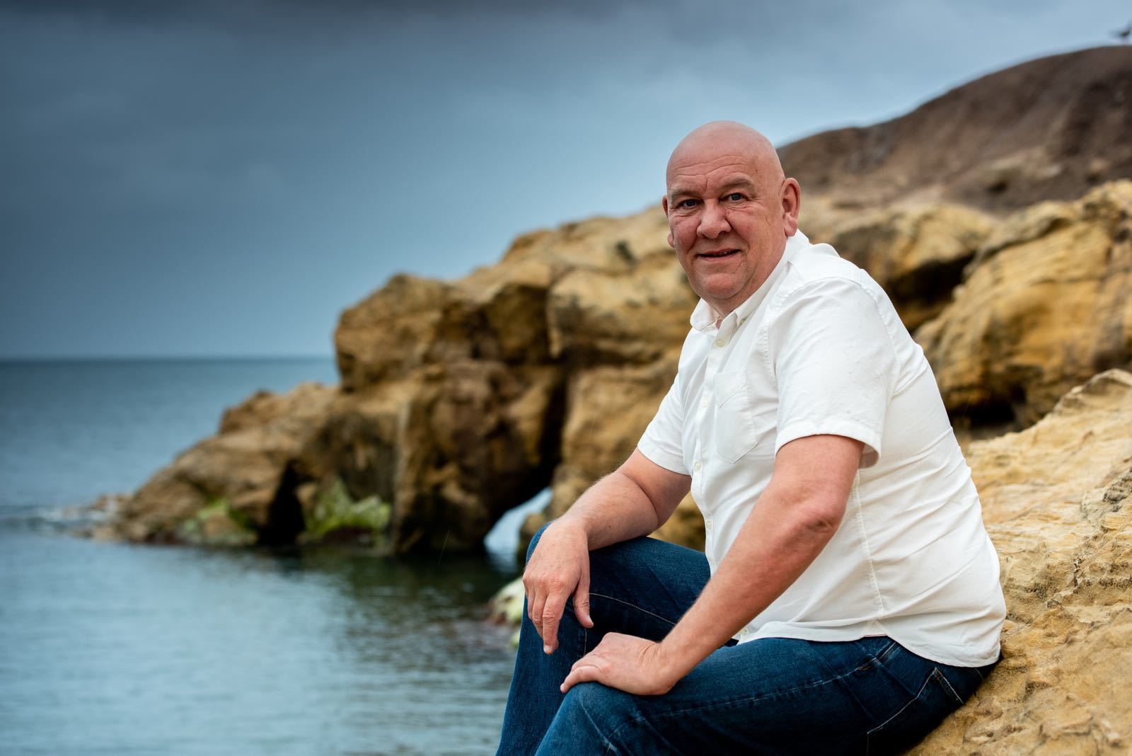 Amazon.co.uk: Tony Hutchinson: books, biography, latest update