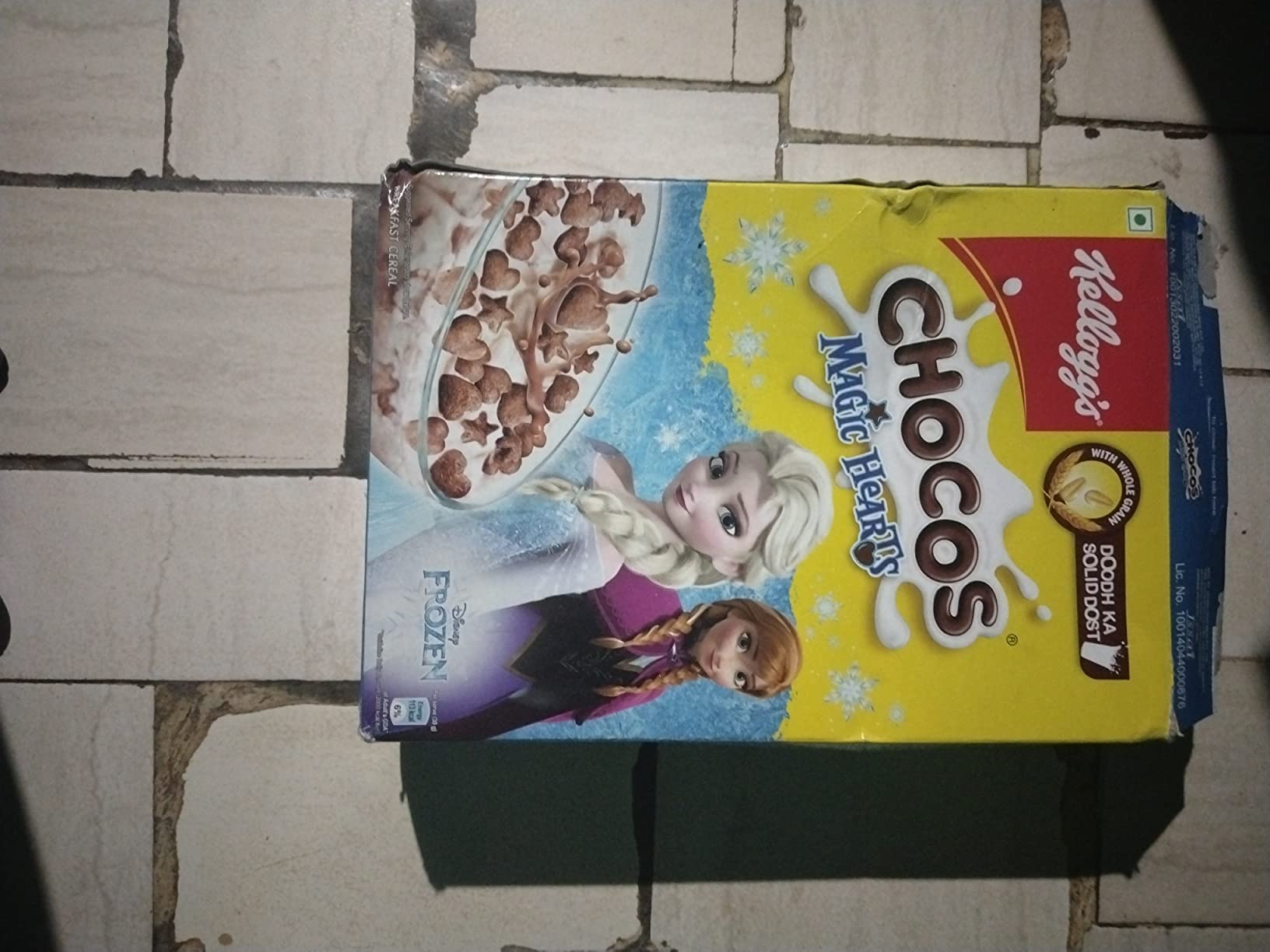 Kellogg's Chocos Magic Hearts with Disney Frozen Elsa Mask, with Whole ...