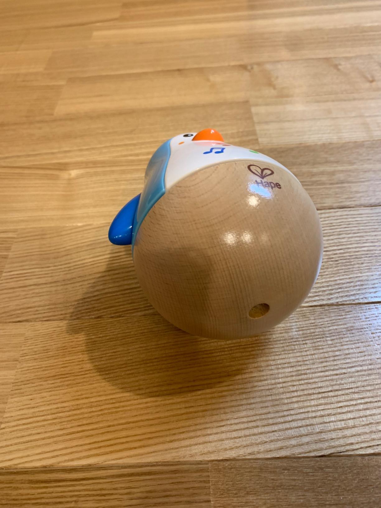 Amazon.co.jp: Hape(ハペ) おきあがりペンギン E0331A : おもちゃ