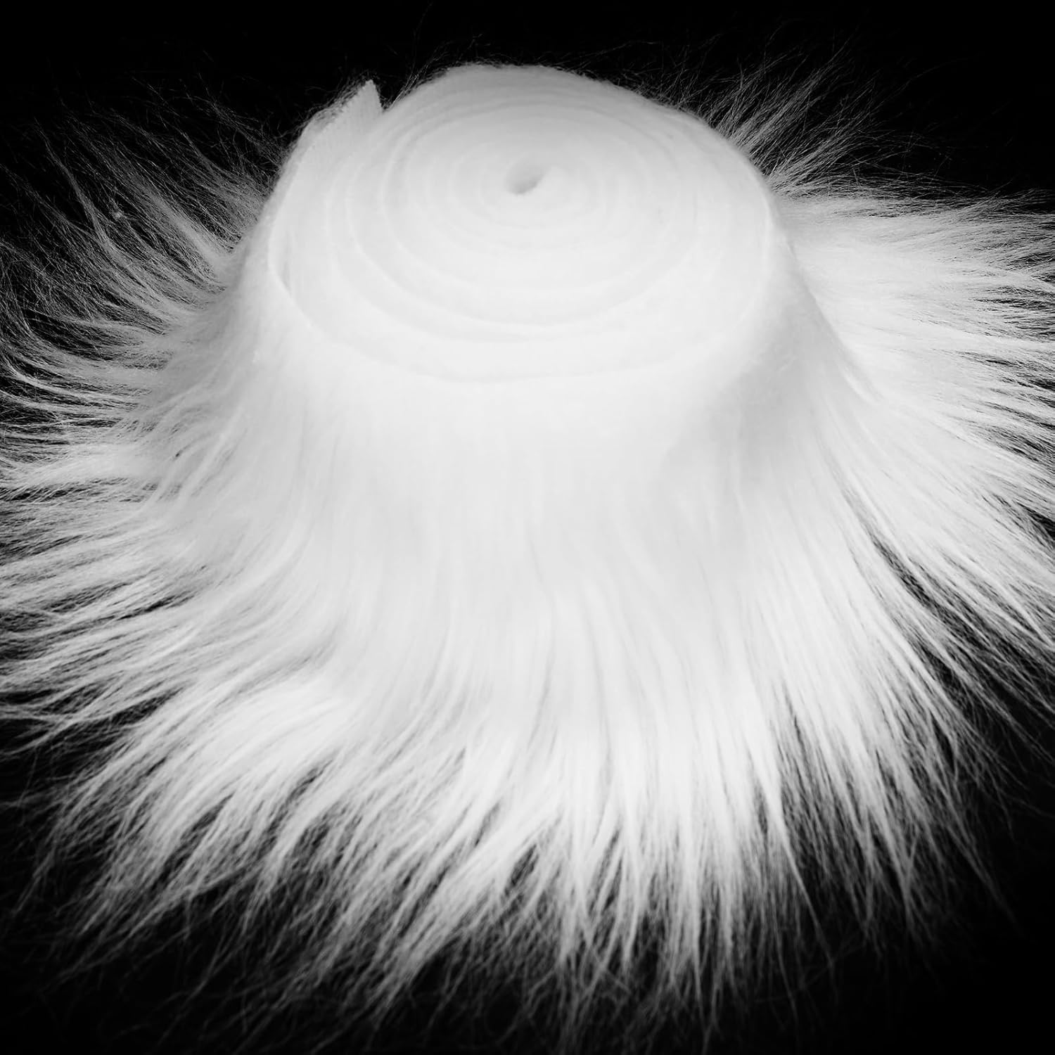Amazon.com: Anwyll Shaggy Plush Faux Fur Fabric,2x60Inch White Faux Fur ...