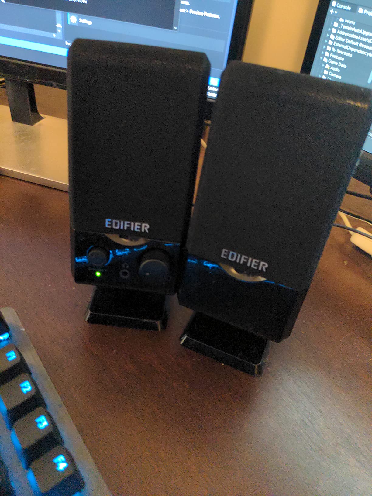 Edifier M1250 2.0 USB Powered Compact Speaker : Amazon.com.au: Computers