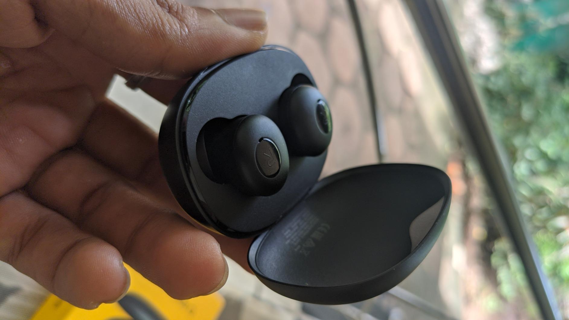realme Buds Q Truly Wireless Bluetooth in Ear Earbuds with Mic (Black ...