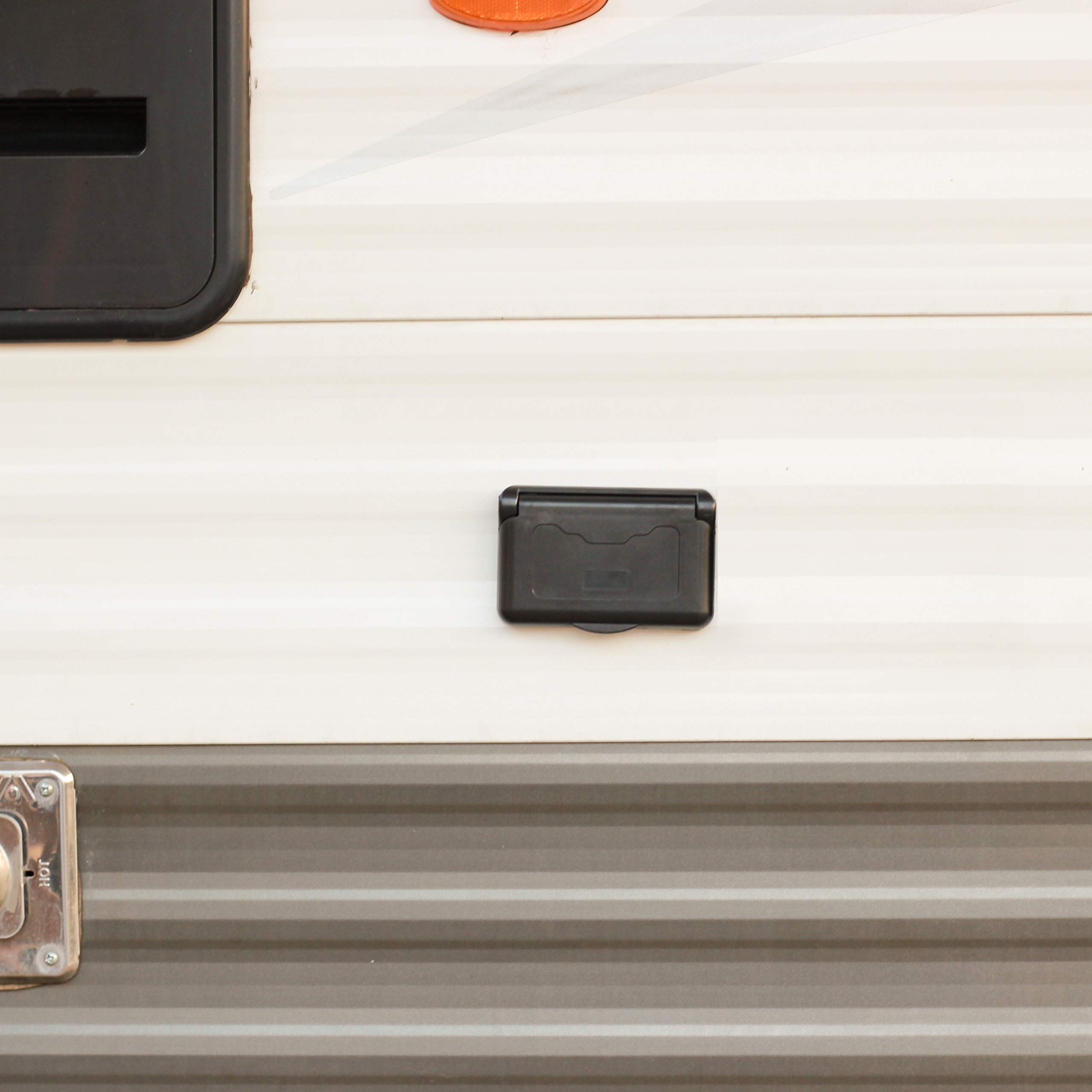 Snapklik.com : RVGUARD RV Spring-Loaded Weatherproof Receptacle Cover ...