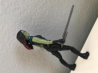 Amazon.com: Marvel Guardians of The Galaxy Gamora Figure, 6-Inch : Toys ...