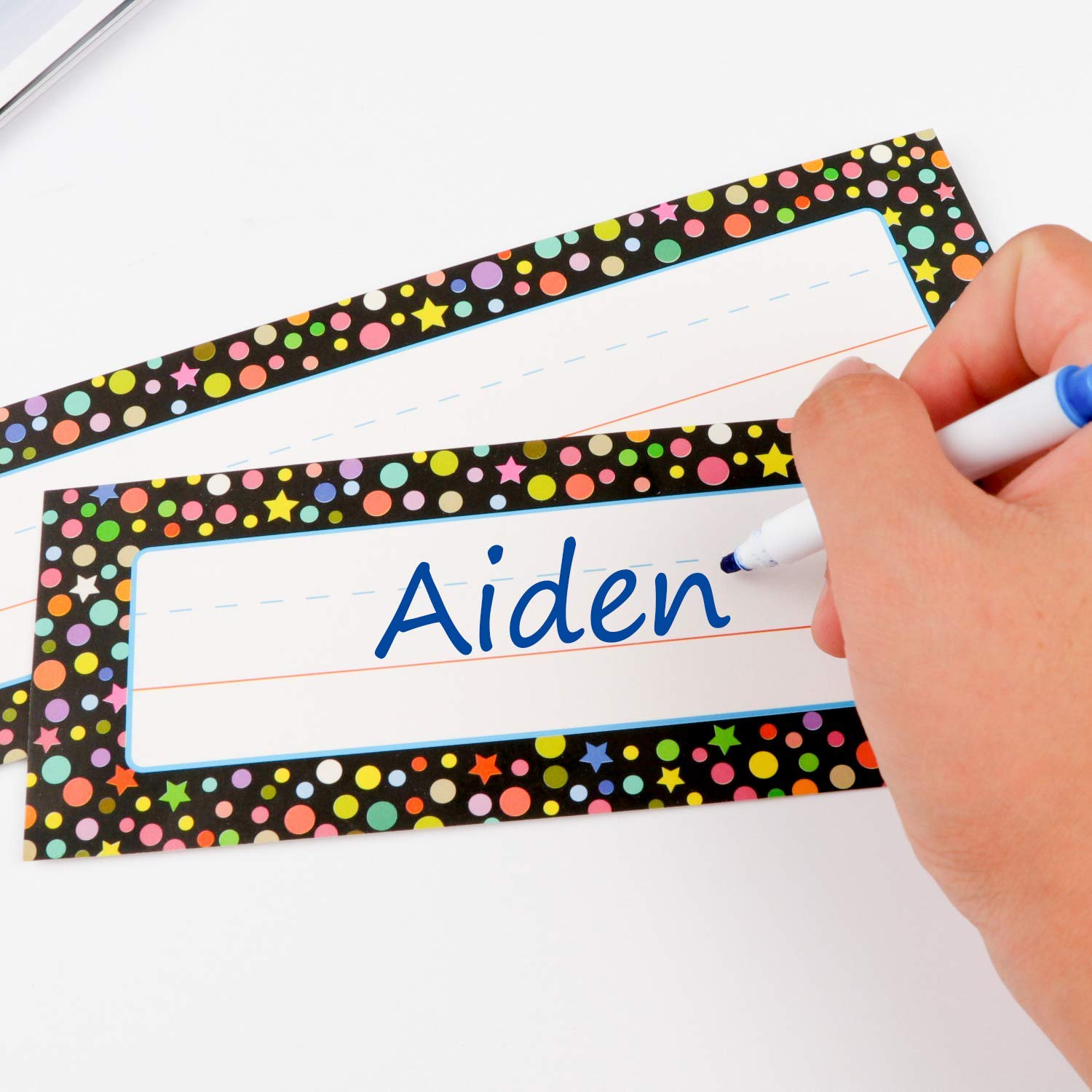 Snapklik.com : Pack Of 50 Desk Name Plates, Confetti School Name Tags ...