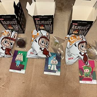 Amazon.co.jp: LABUBU THE MONSTER ALMOST HIDDEN Figure : Toys & Games