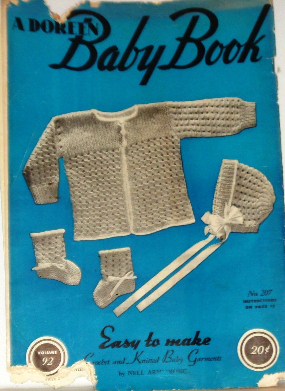 A DOREEN BABY BOOK: Easy to make Crocheted & Knitted Baby Garments ...
